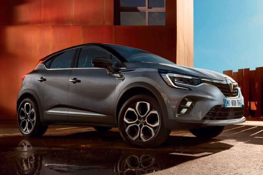 Coffre Renault Captur II E-Tech full hybrid : volumes et dimensions ...